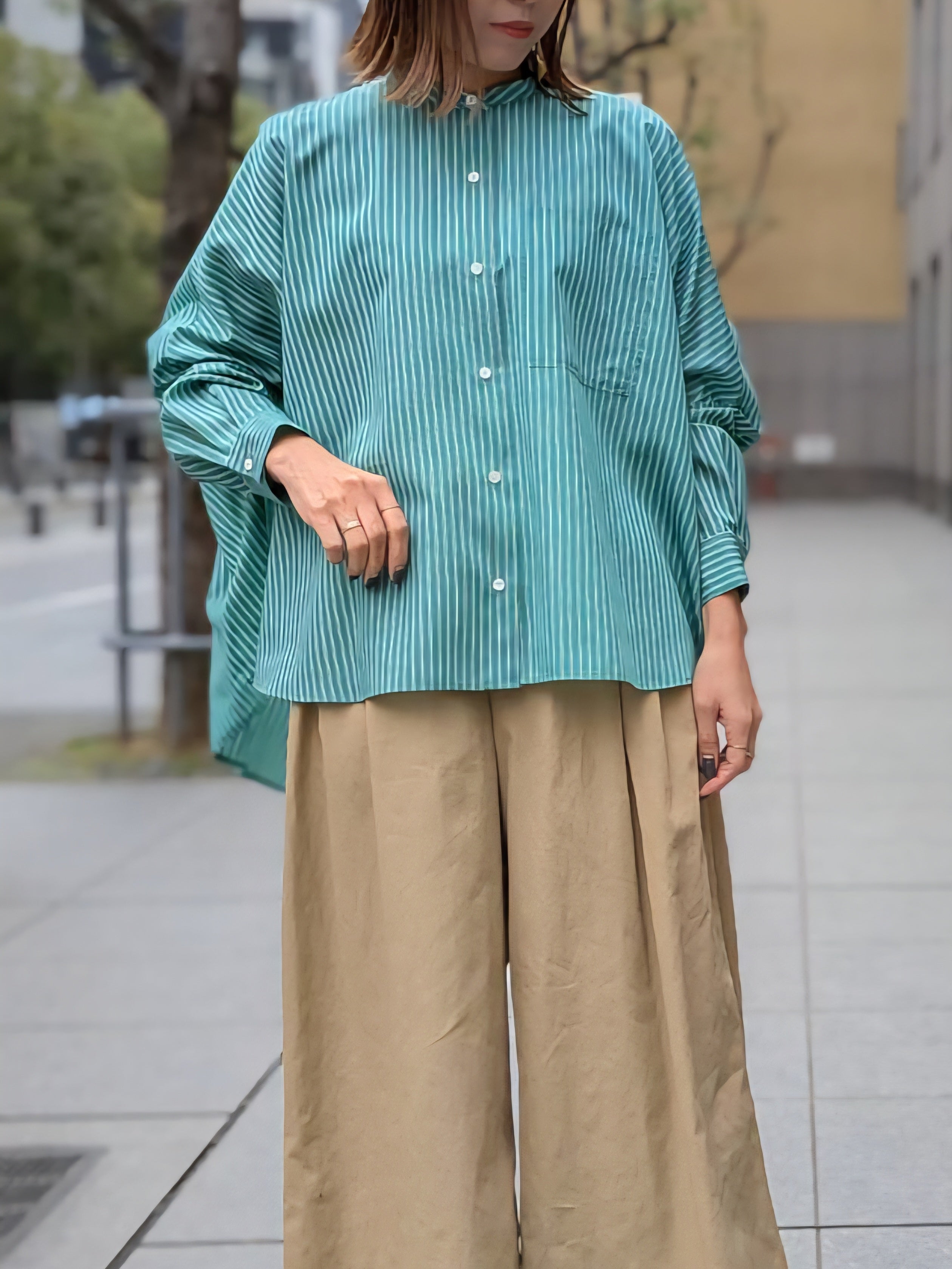 PASSIONE バックギャザーバンドカラーストライプシャツ – TORAYA ONLINE STORE